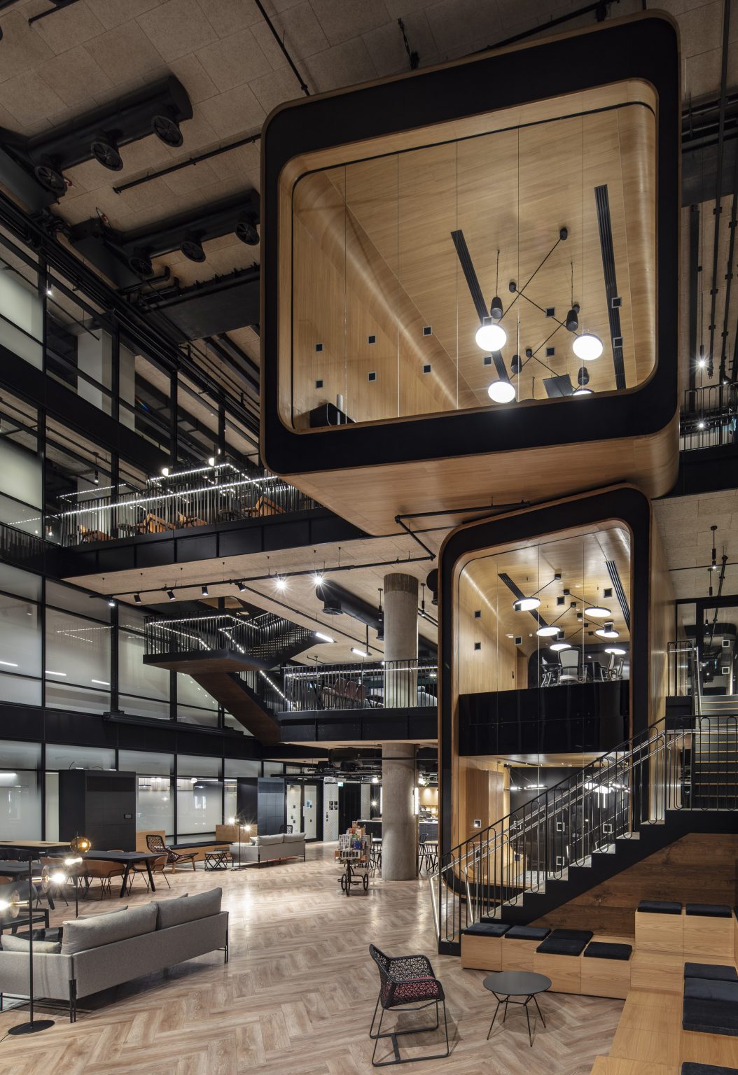 MICROSOFT : GINDI STUDIO